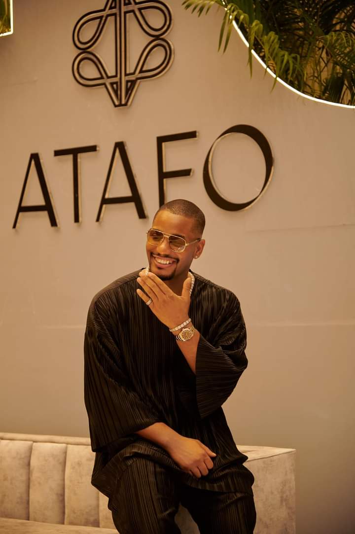 Muswada | Chapter | CHAPITRE 28: À MALIN, SON SUPÉRIEUR.